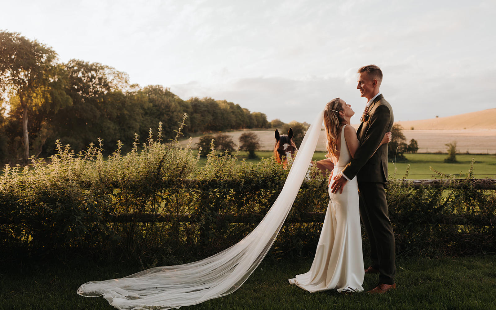 Lauren & Arthur's beautiful wedding at The Ridgeway Barns, Wiltshire ...